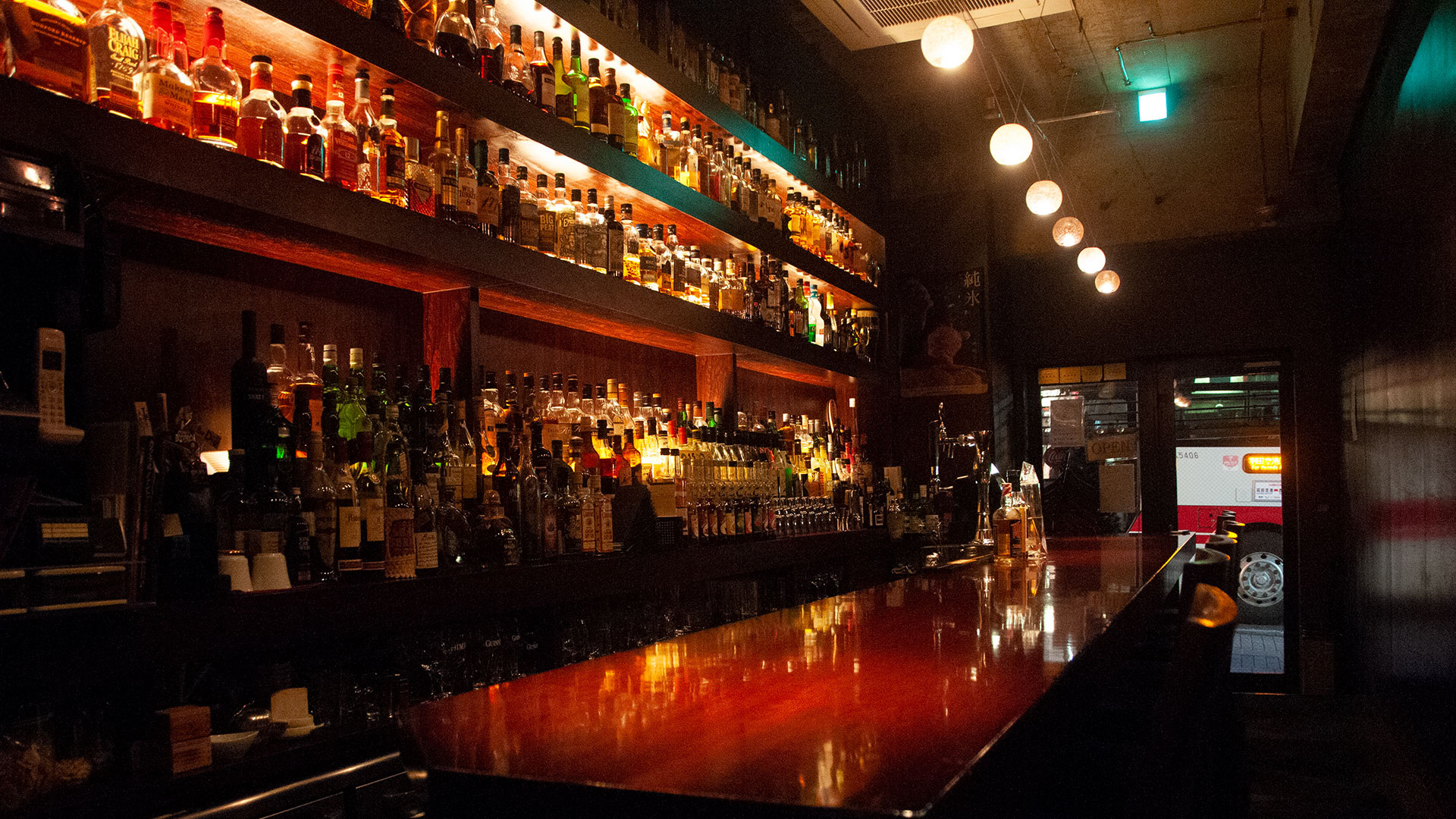 NIU酒Bar – Barの魅力をご紹介。